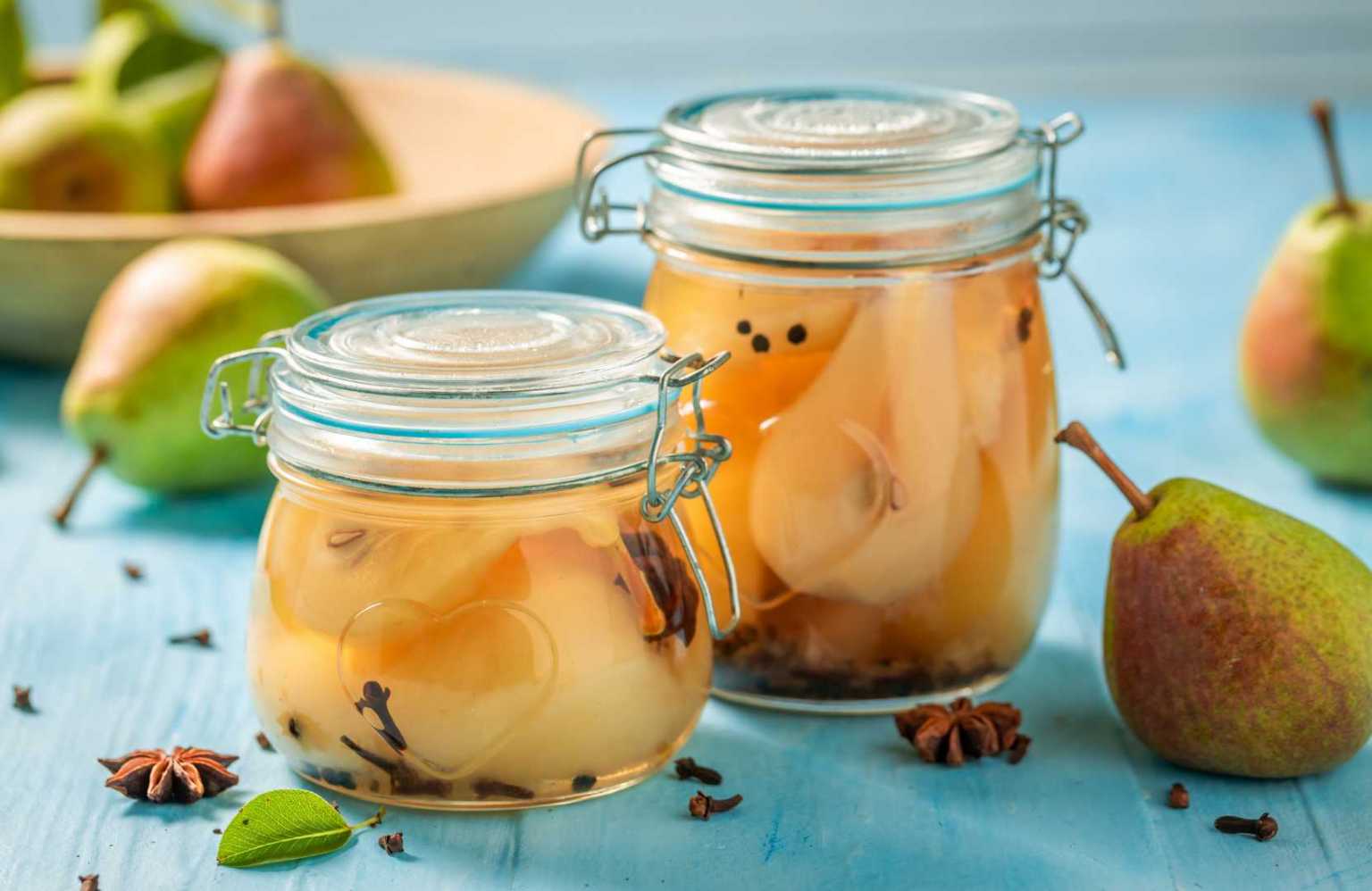 Pickled Seckel Pears – DelicioUS!