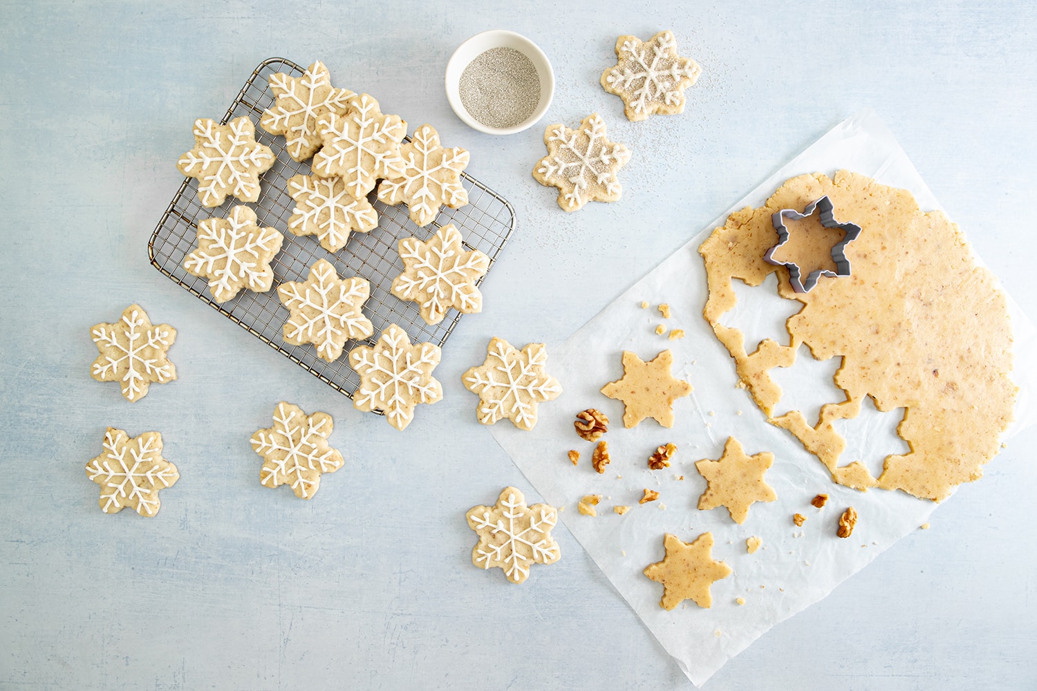California Walnut Sugar Cookies – DelicioUS!