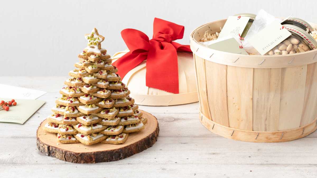 Pistachio Cookie Tree – DelicioUS!