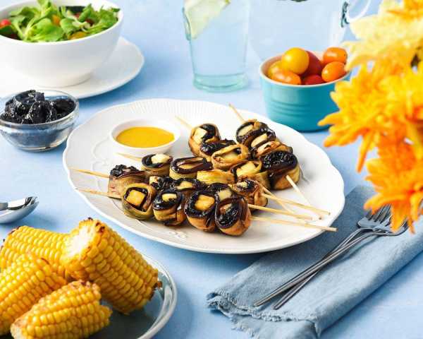 Split Pea Avocado Mash Tostadas – DelicioUS!