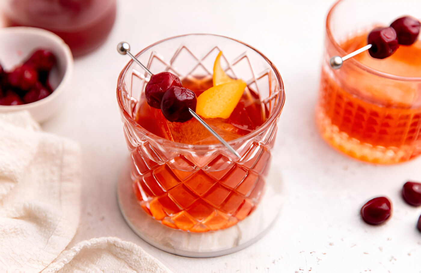 Tart Cherry Manhattan – DelicioUS!