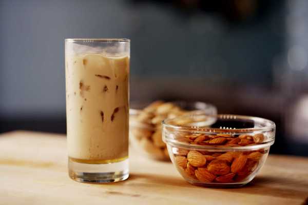 Almond Milk Cold Brew – DelicioUS!